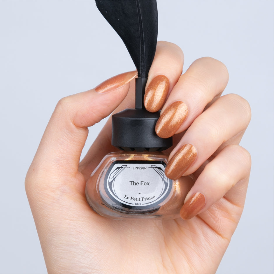 et seq.（エセク）羽根ペンネイルポリッシュ